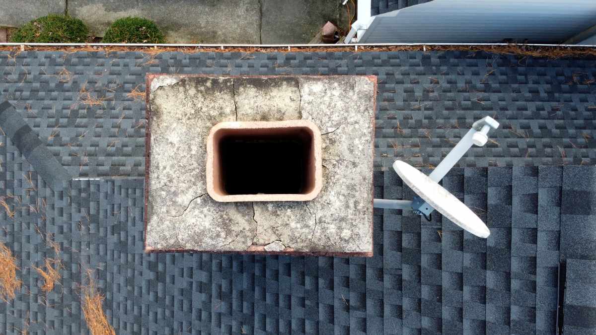 How Much Does a Chimney Liner Cost? | Five Star Rated